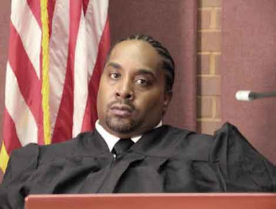 THE LIPSTAIN: ARE YOU READY FOR GHETTO COURT? With Judge ERIC B?